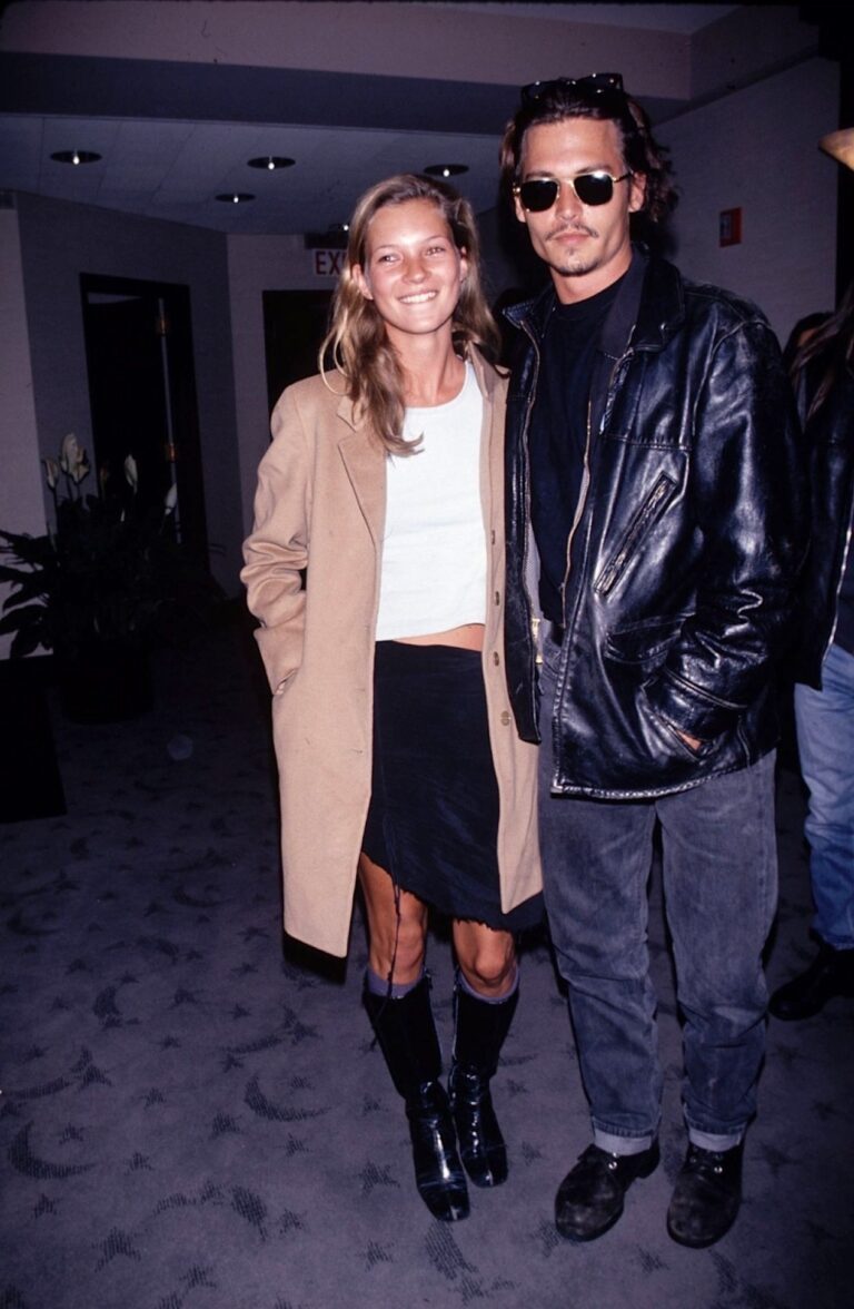 In ten old photographs, the legendary couple Johnny Depp and Kate Moss ...